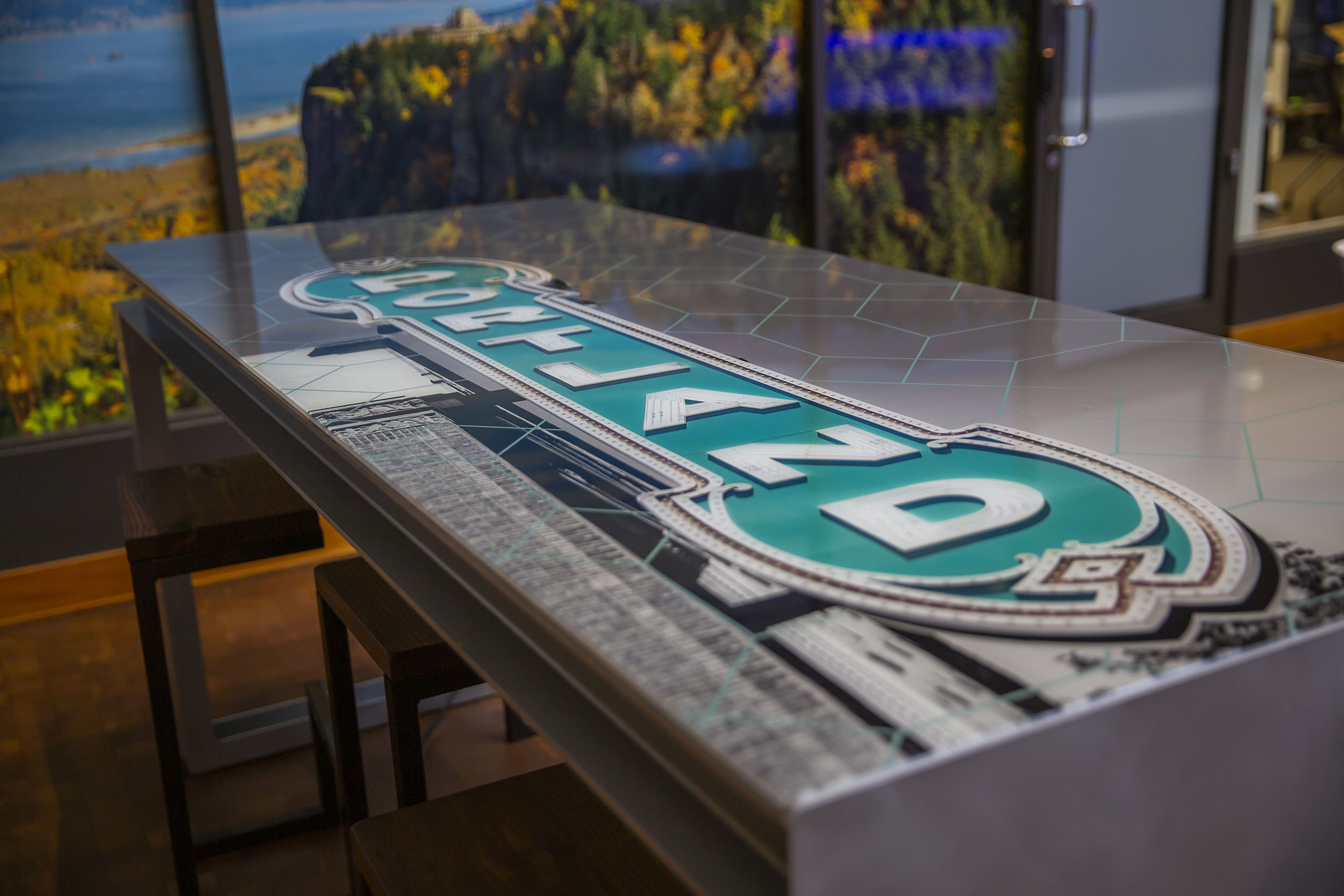 Graphic Glass Table Top | MYODO